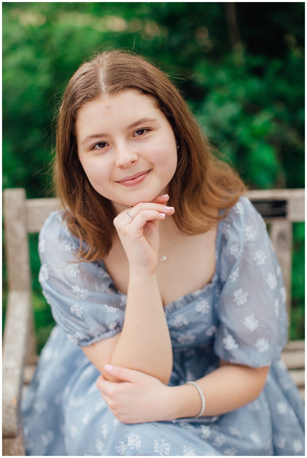 Outdoor Spring Senior Photos | Reed Gallagher Photography